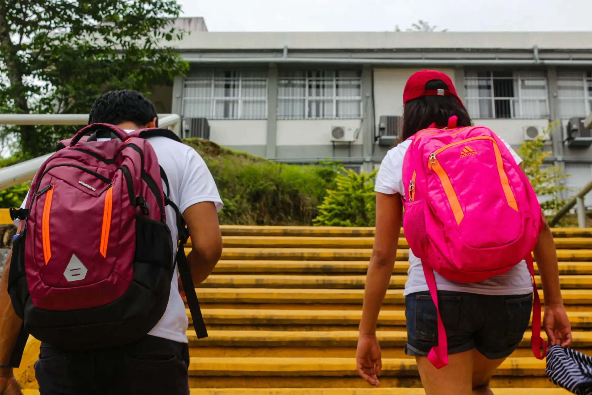 What Happens When Kids Carry Too Heavy School Bags?